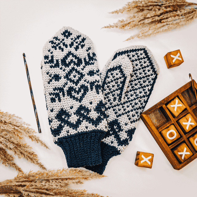 Winter Wheat Flat Crochet Mittens - Free Pattern
