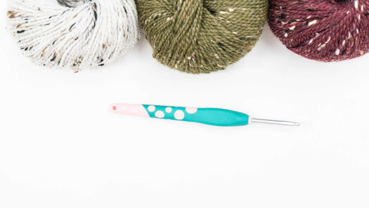 Free Colorwork Holiday Stocking Pattern to Create Your Own Style ...